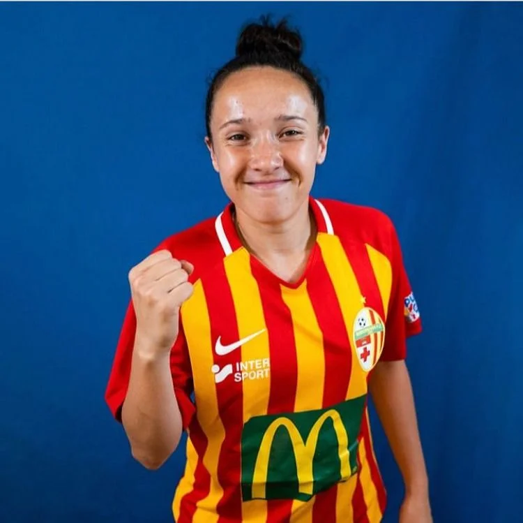 Edith García: «El de la Champions es un fútbol más de toque, de pases ...